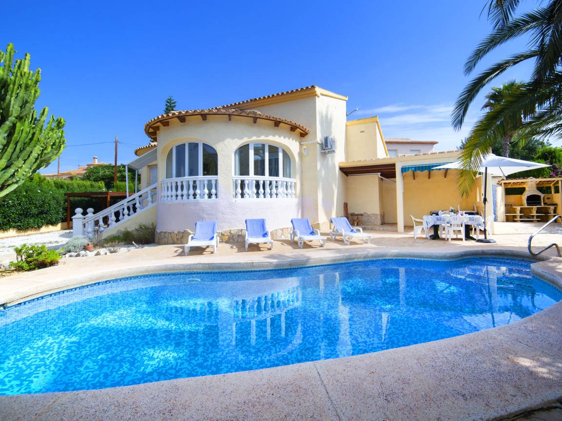 140 M² Maison De Vacances ∙ 2 Chambres ∙ 4 Personnes - Calp