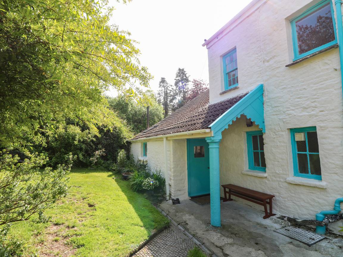 Cottage ∙ 2 Bedrooms ∙ 5 Guests - Narberth