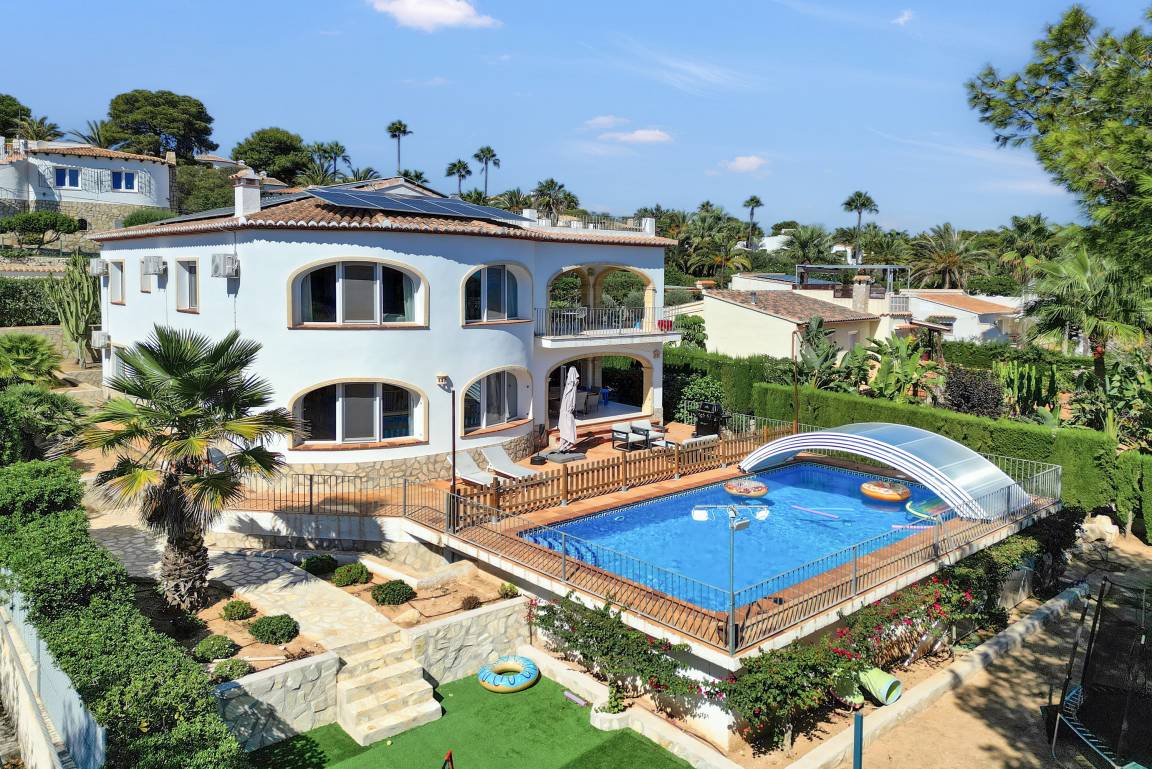 257 M² Villa ∙ 4 Habitaciones ∙ 8 Huéspedes - Xàbia