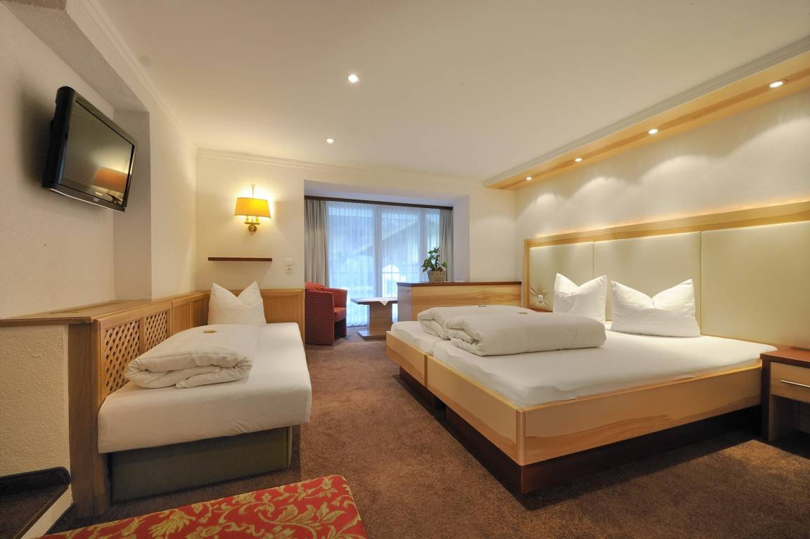 36 M² Hôtel ∙ 1 Chambre ∙ 4 Personnes - Ischgl