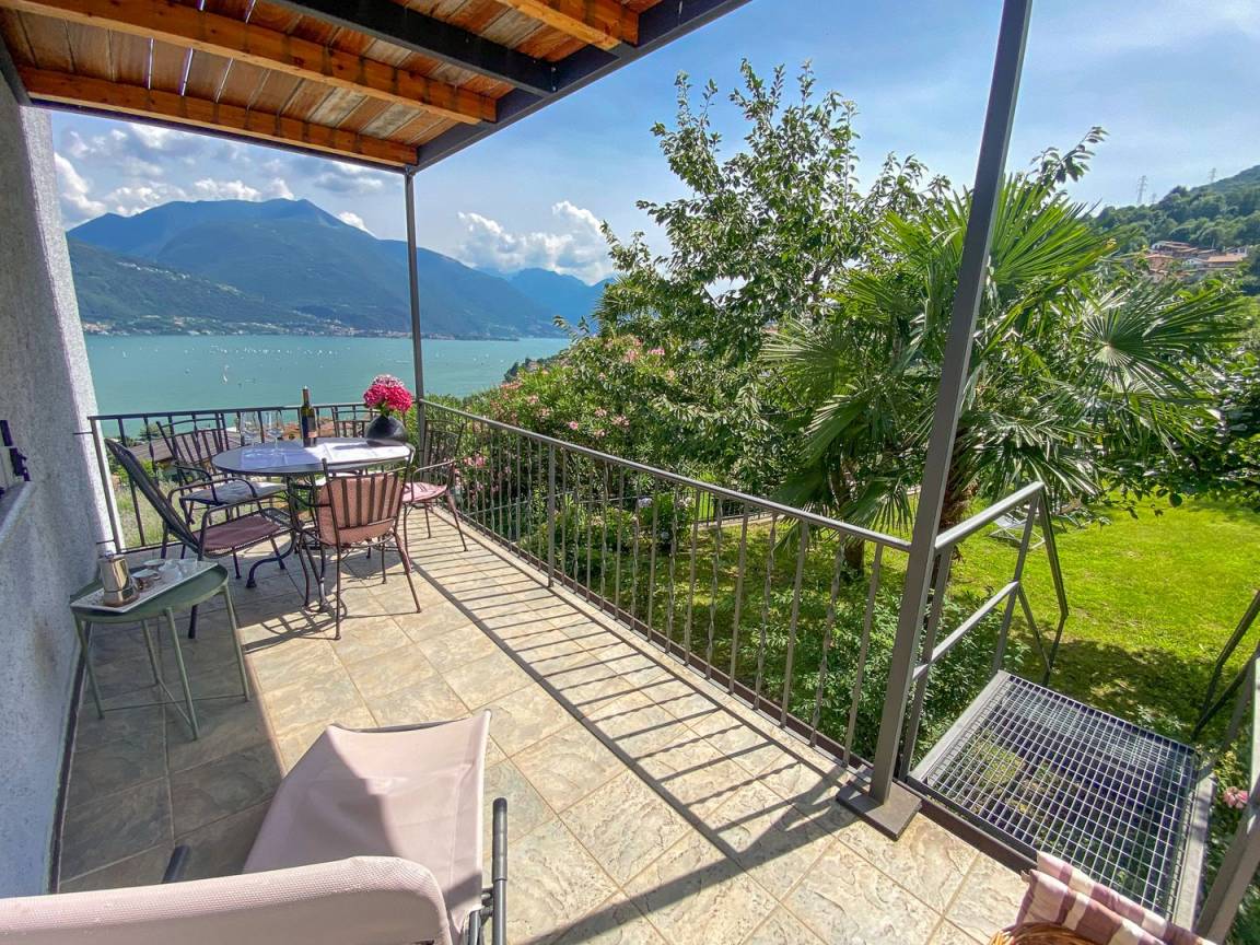 80 M² Huis ∙ 3 Slaapkamers ∙ 5 Gasten - Bellano