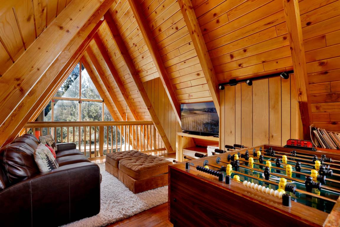 186 M² Cabin ∙ 3 Bedrooms ∙ 9 Guests - California