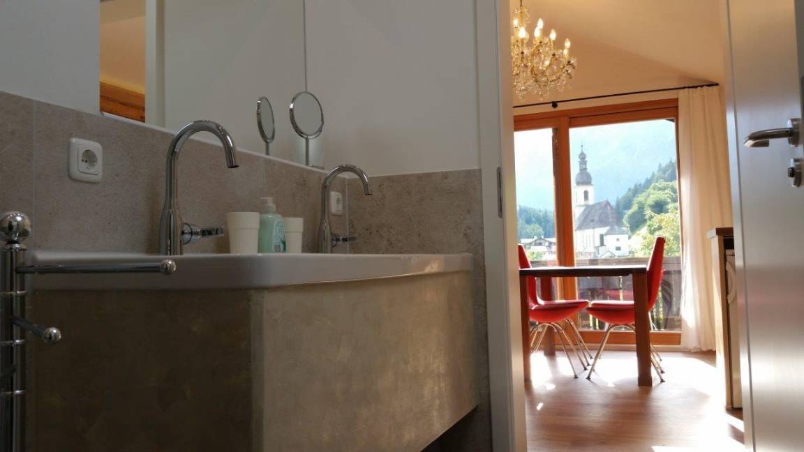 70 M² Ferienwohnung ∙ 2 Schlafzimmer ∙ 4 Gäste - Ramsau bei Berchtesgaden