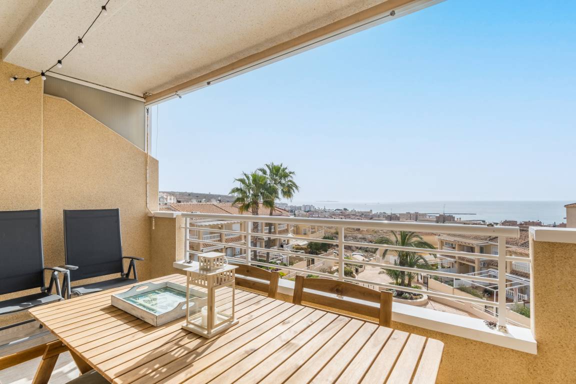 70 M² Apartamento ∙ 2 Habitaciones ∙ 4 Huéspedes - Santa Pola