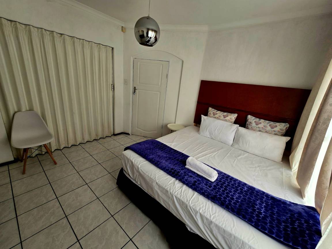 24 M² Private Room ∙ 1 Bedroom ∙ 2 Guests - Johannesburg