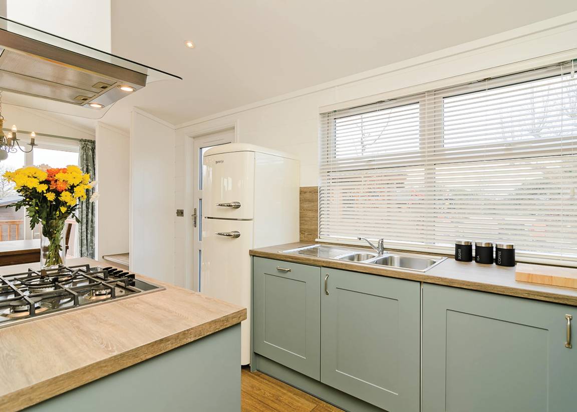 Chalet ∙ 2 Bedrooms ∙ 4 Guests - Canterbury