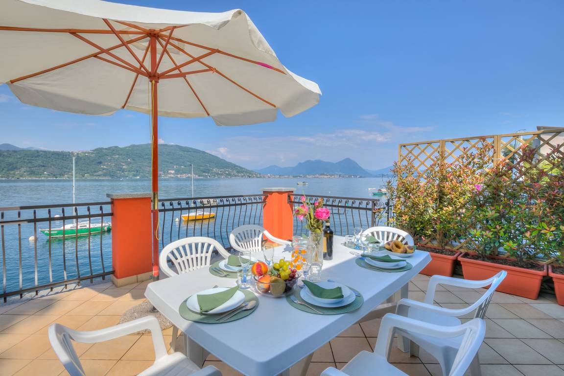95 M² Chalet ∙ 1 Bedroom ∙ 6 Guests - Lake Maggiore