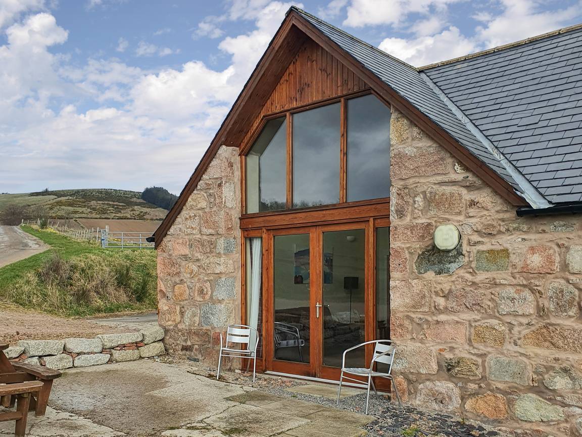 Cottage ∙ 3 Bedrooms ∙ 6 Guests - Moray