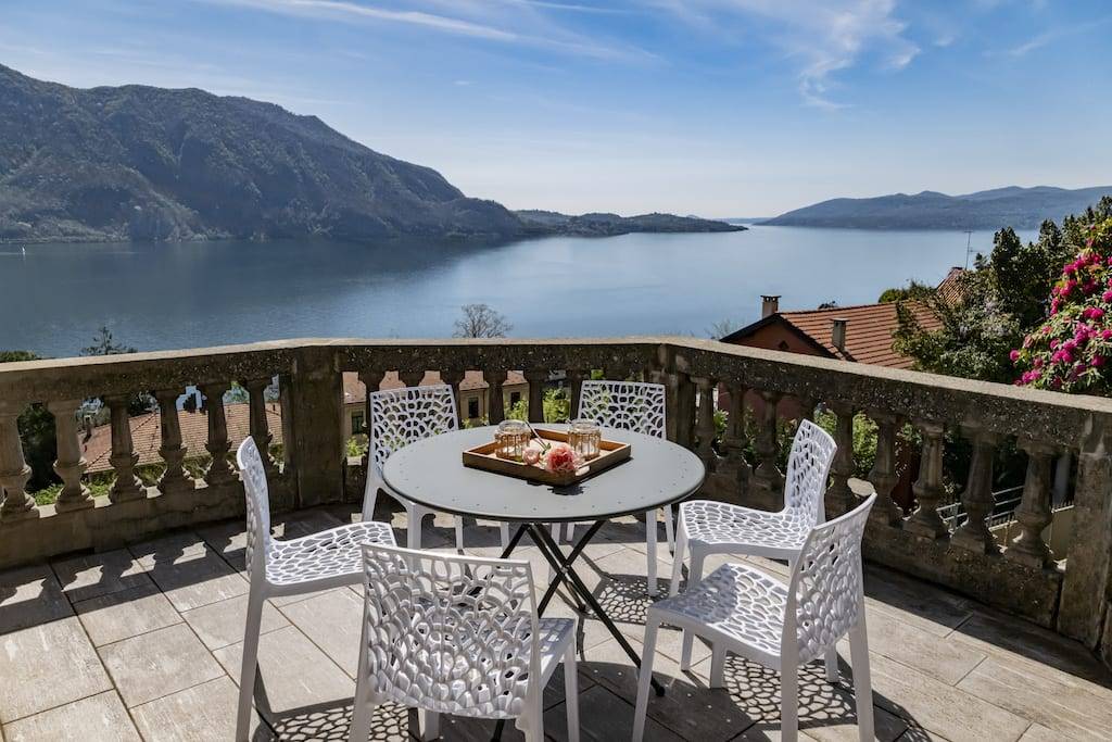 325 M² Villa ∙ 4 Schlafzimmer ∙ 7 Gäste - Ghiffa