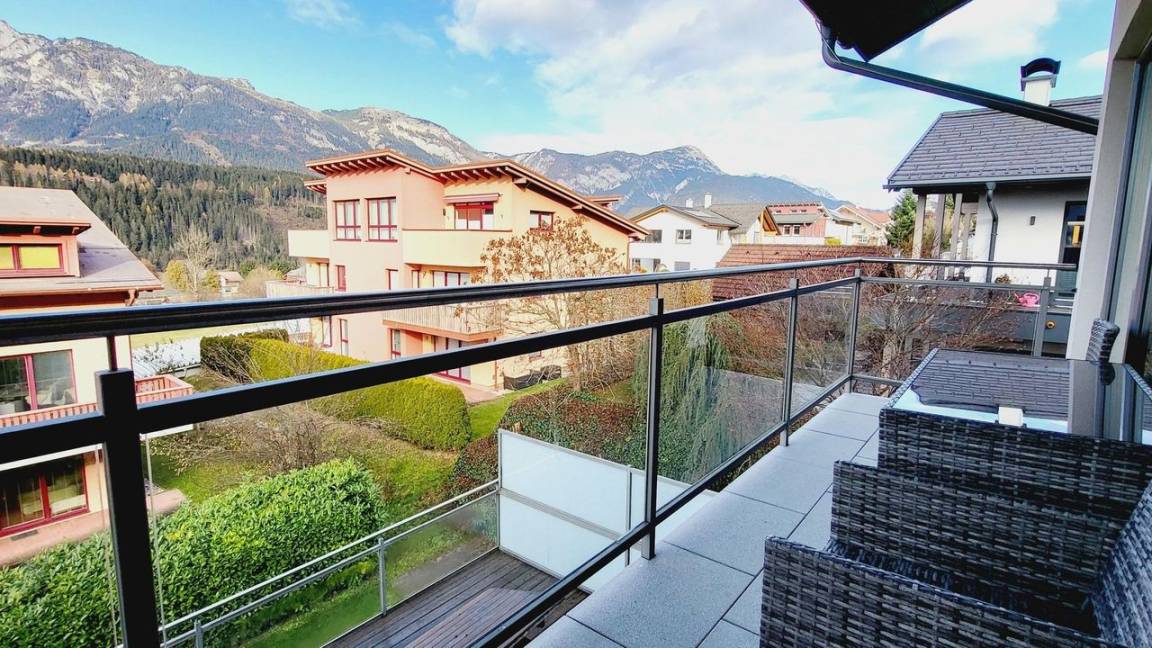 75 M² Ferienwohnung ∙ 2 Schlafzimmer ∙ 6 Gäste - Hallstatt