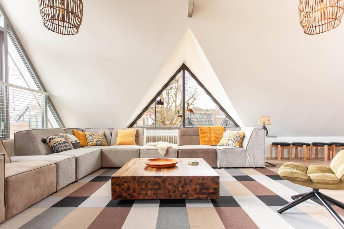 203 M² Villa ∙ 9 Bedrooms ∙ 14 Guests - Lemmer