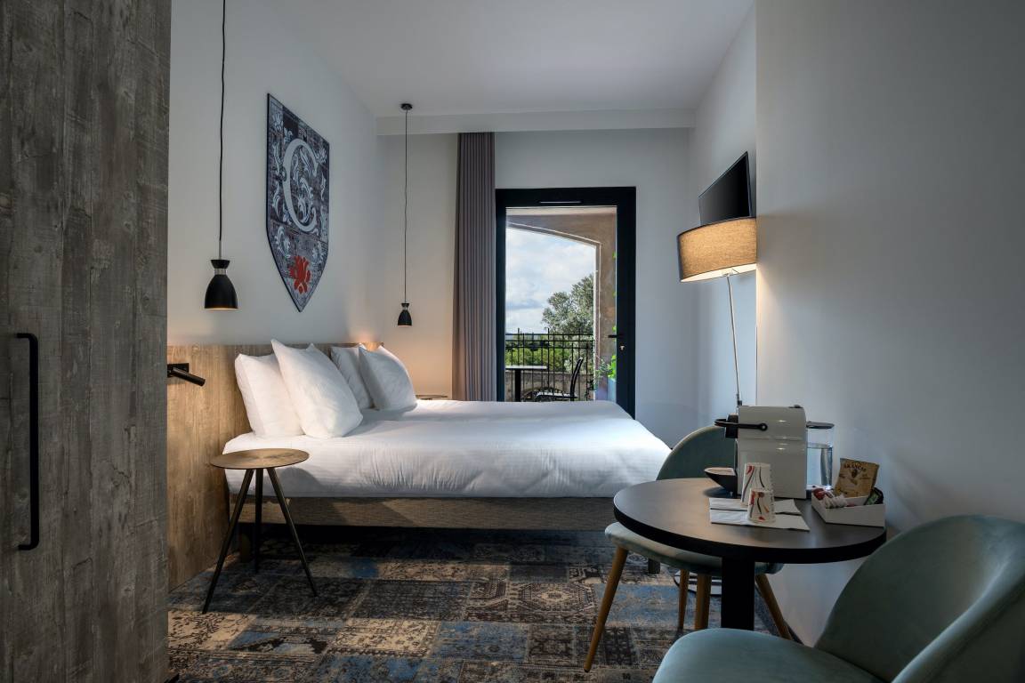 Hotel ∙ 1 Habitación ∙ 3 Huéspedes - Aude
