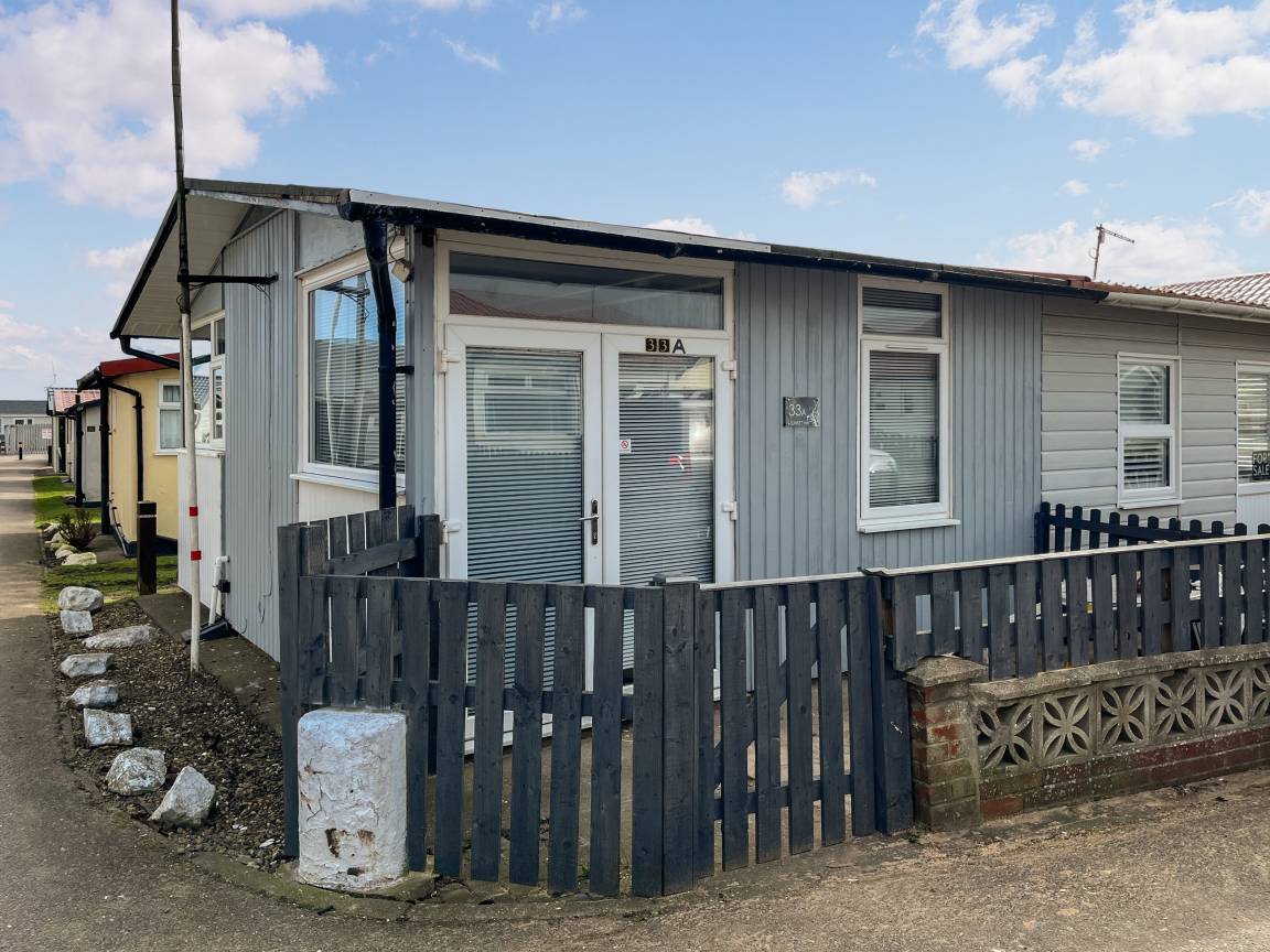 Cottage ∙ 2 Bedrooms ∙ 5 Guests - Flamborough