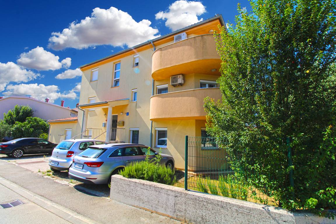 68 M² Apartment ∙ 2 Bedrooms ∙ 4 Guests - Pješčana Uvala