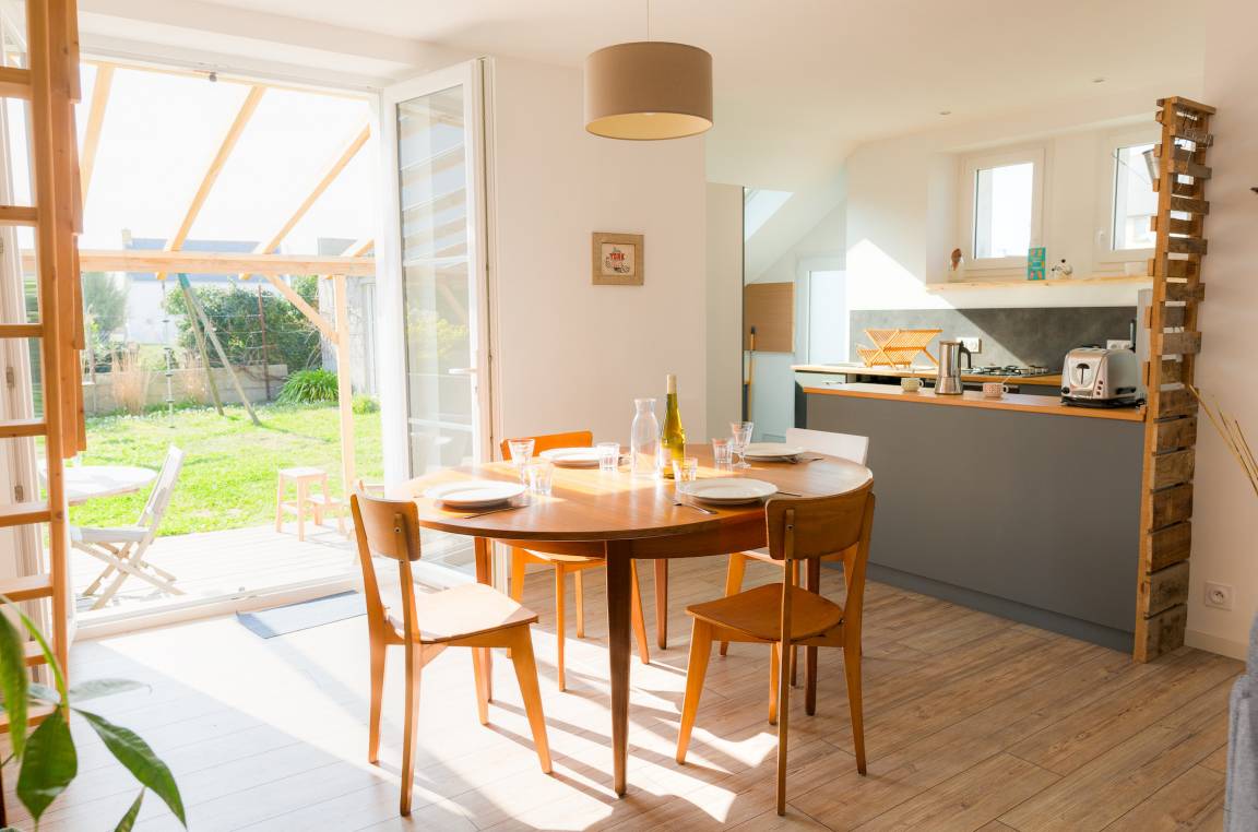 65 M² Ferienhaus ∙ 2 Schlafzimmer ∙ 4 Gäste - Penmarch