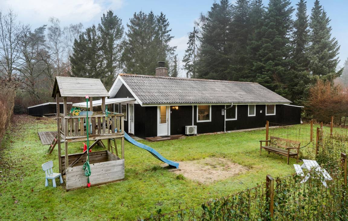 84 M² Ferienhaus ∙ 3 Schlafzimmer ∙ 8 Gäste - Båstad