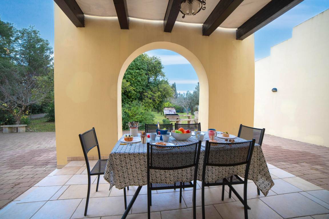 110 M² Villa ∙ 3 Habitaciones ∙ 6 Huéspedes - Galatina