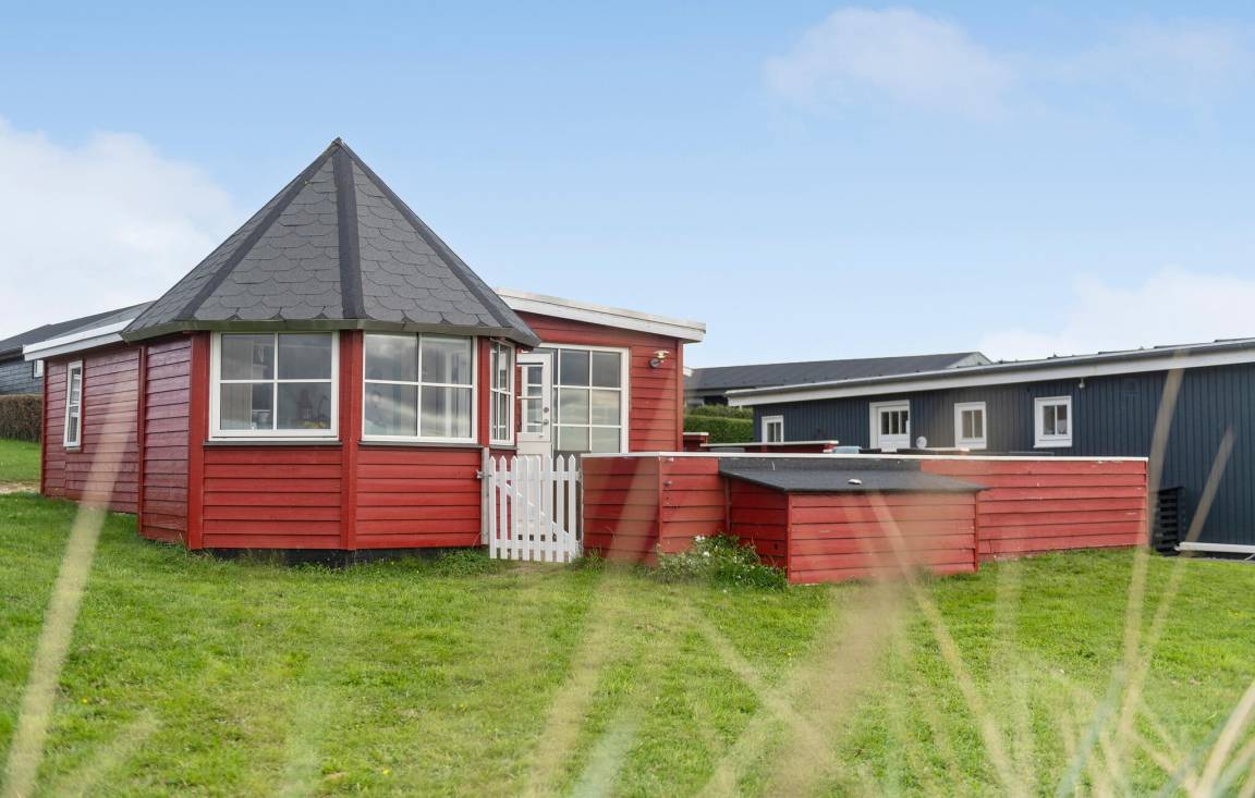 38 M² House ∙ 2 Bedrooms ∙ 3 Guests - Esbjerg