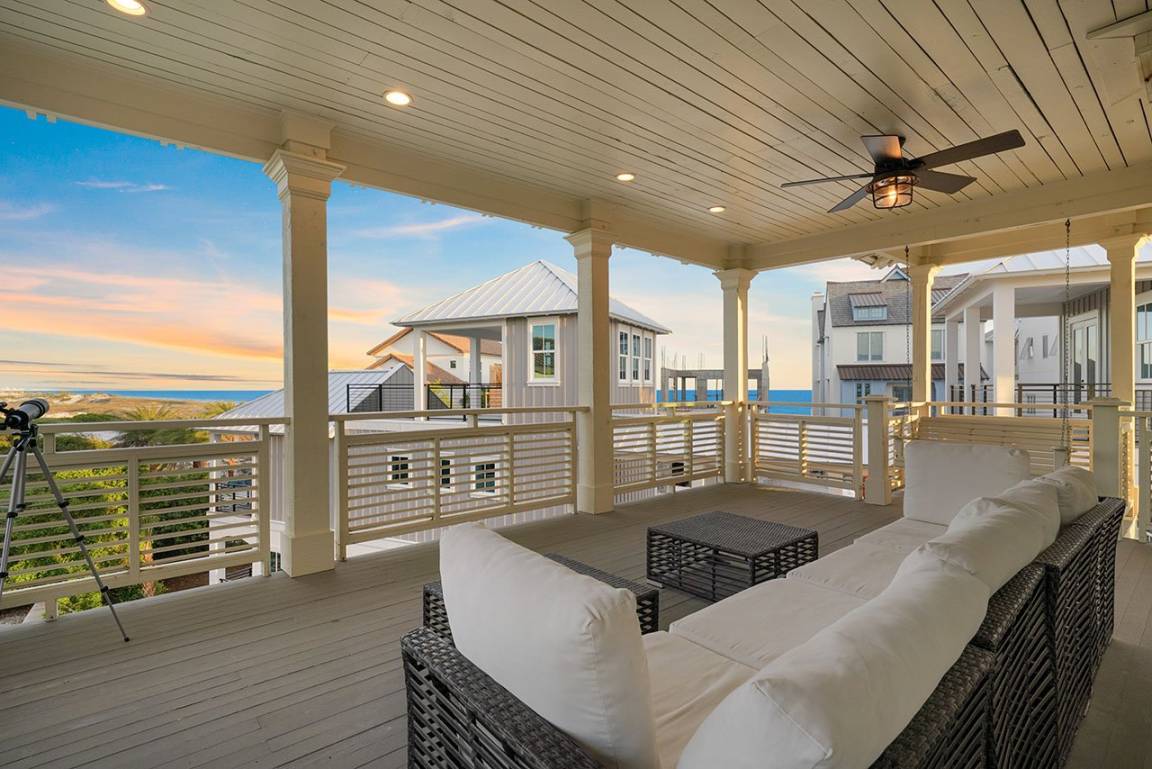583 M² House ∙ 8 Bedrooms ∙ 28 Guests - Rosemary Beach, FL