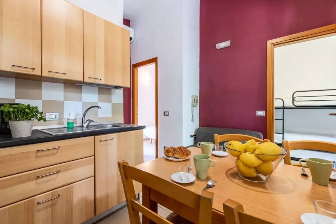 33 M² Mobilheim ∙ 2 Schlafzimmer ∙ 4 Gäste - Livorno