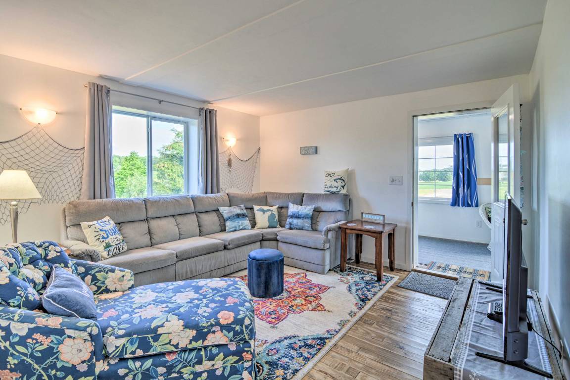 117 M² Cottage ∙ 2 Bedrooms ∙ 5 Guests - Torch Lake, MI