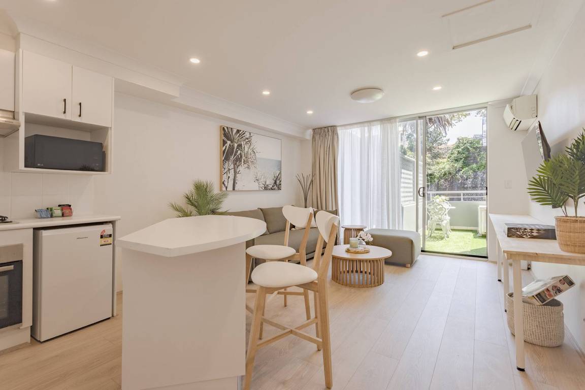 49 M² Apartment ∙ 1 Bedroom ∙ 4 Guests - Narrabeen