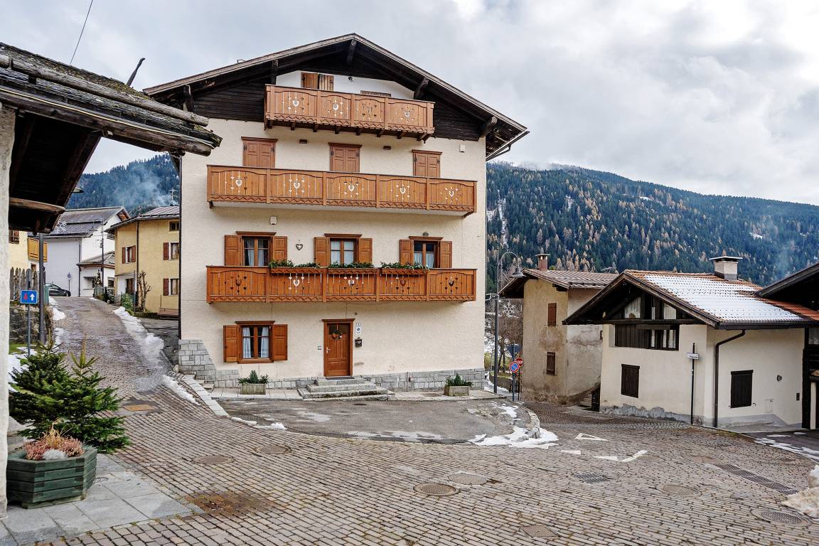 80 M² House ∙ 3 Bedrooms ∙ 6 Guests - Pinzolo