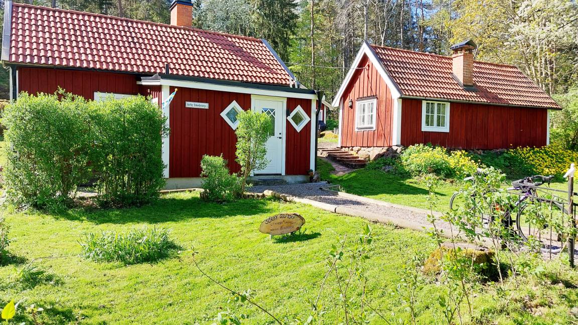 60 M² Hus ∙ 2 Sovrum ∙ 4 Gäster - Mjölby