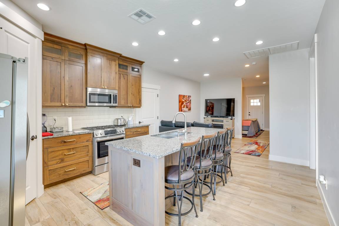 167 M² House ∙ 2 Bedrooms ∙ 6 Guests - La Verkin, UT
