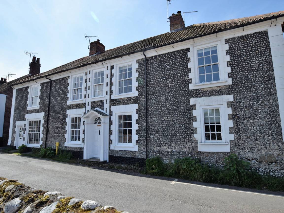 Cottage ∙ 2 Bedrooms ∙ 3 Guests - Blakeney