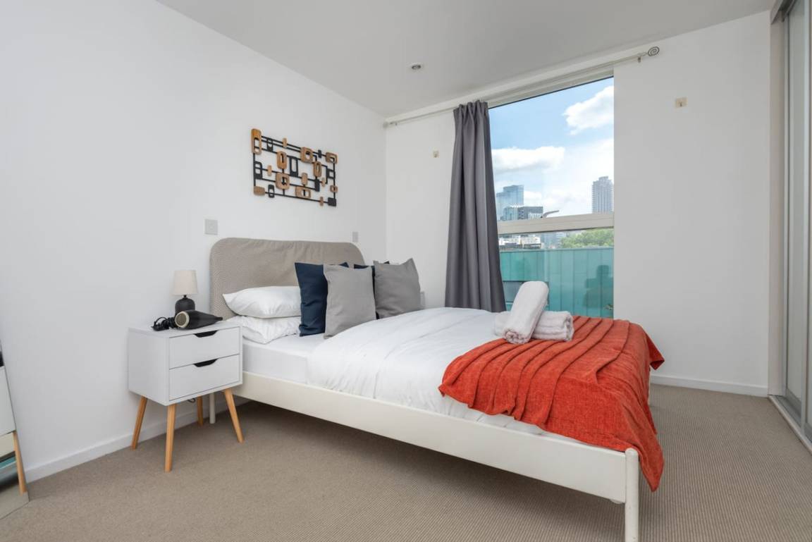 Apartment ∙ 1 Bedroom ∙ 4 Guests - City of London