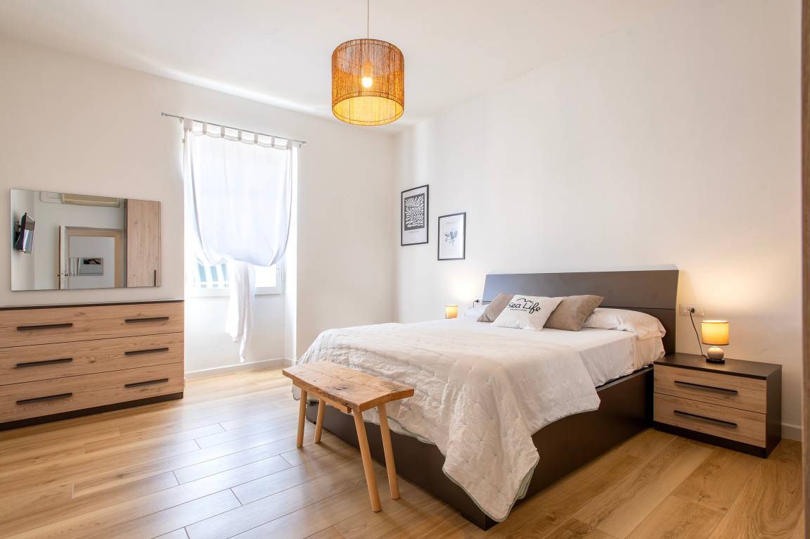 100 M² Appartement ∙ 3 Chambres ∙ 6 Personnes - Alghero