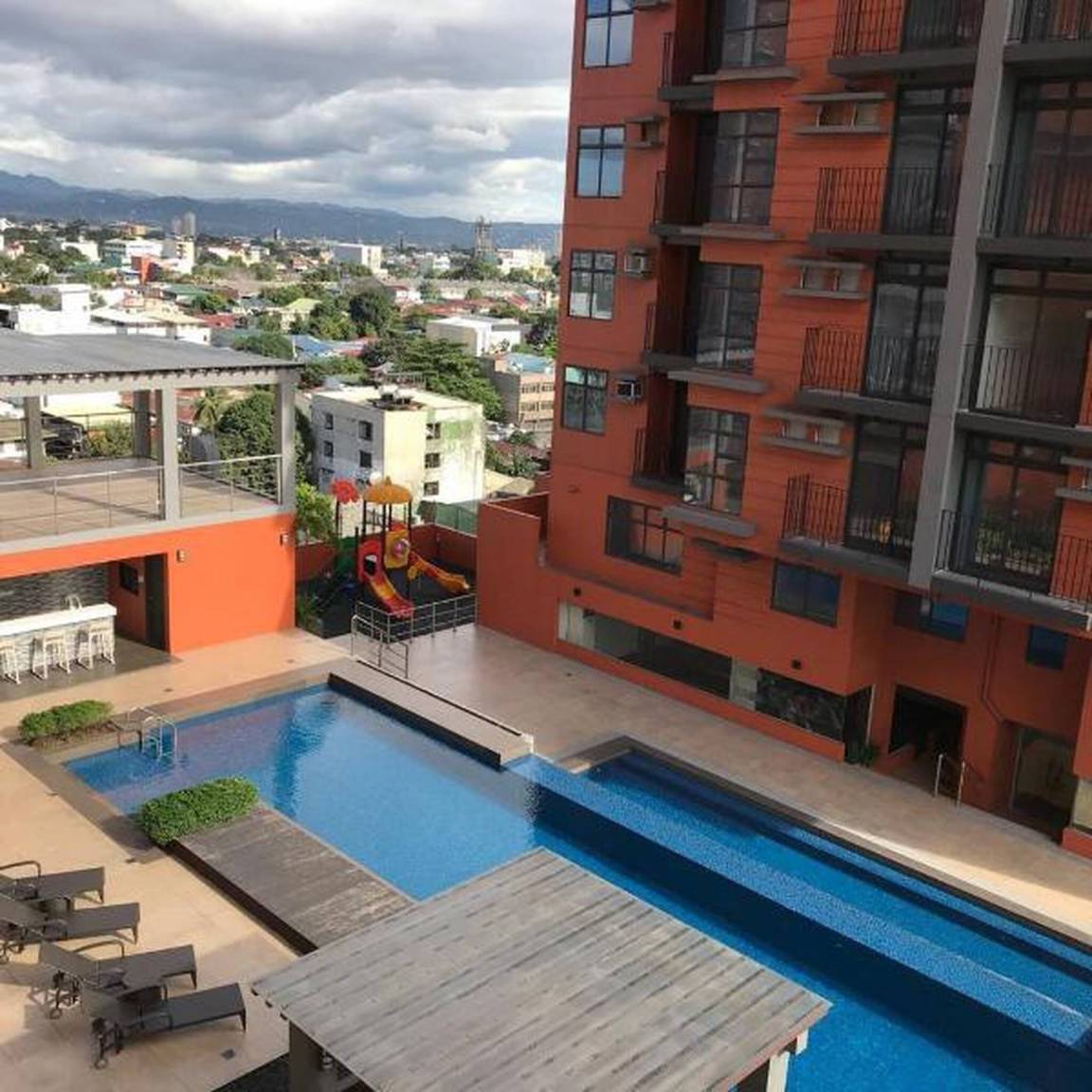 42 M² Apartment ∙ 1 Bedroom ∙ 4 Guests - Quezon City