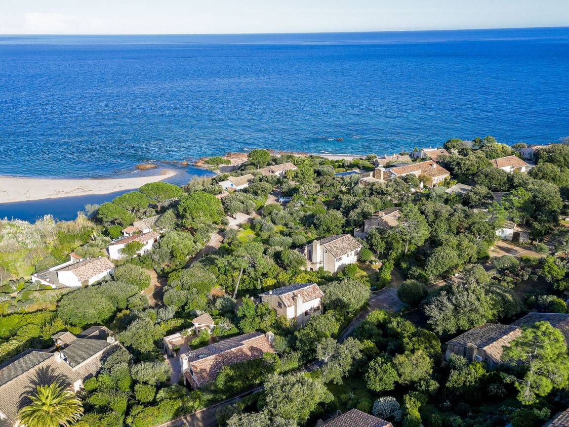70 M² Maison De Vacances ∙ 2 Chambres ∙ 4 Personnes - Plage de Pinarellu