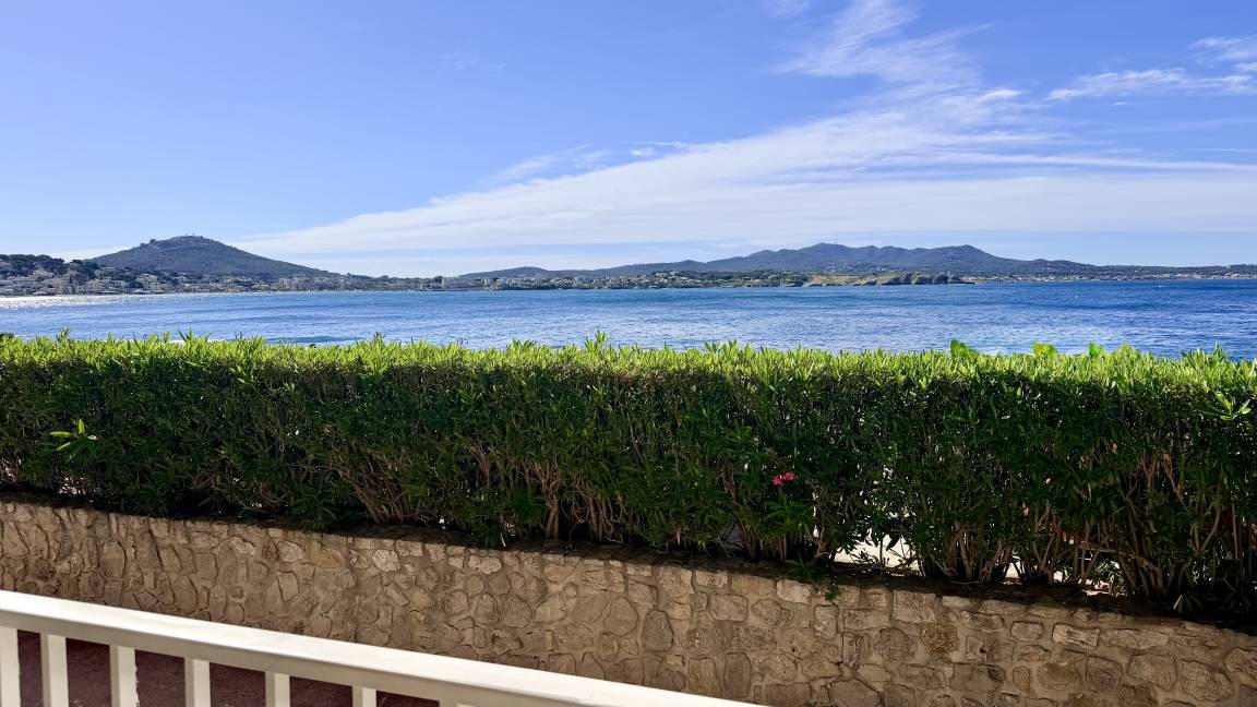 49 M² Appartement ∙ 1 Chambre ∙ 4 Personnes - Sanary-sur-Mer