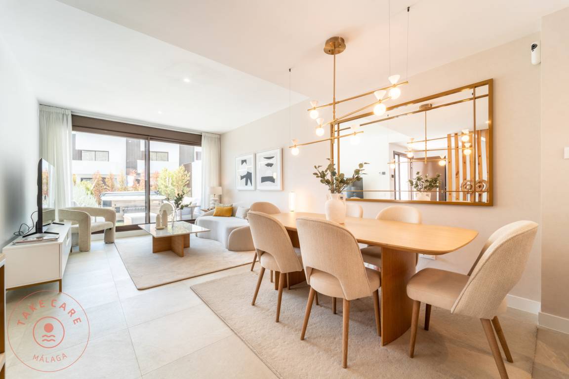 221 M² Maison De Vacances ∙ 2 Chambres ∙ 4 Personnes - Rincón de la Victoria