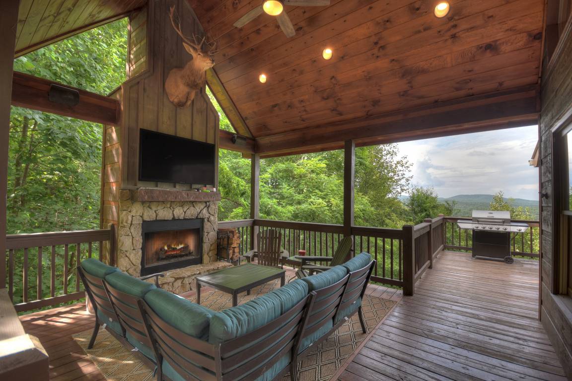 212 M² Cabin ∙ 4 Bedrooms ∙ 10 Guests - Nottely Lake, GA