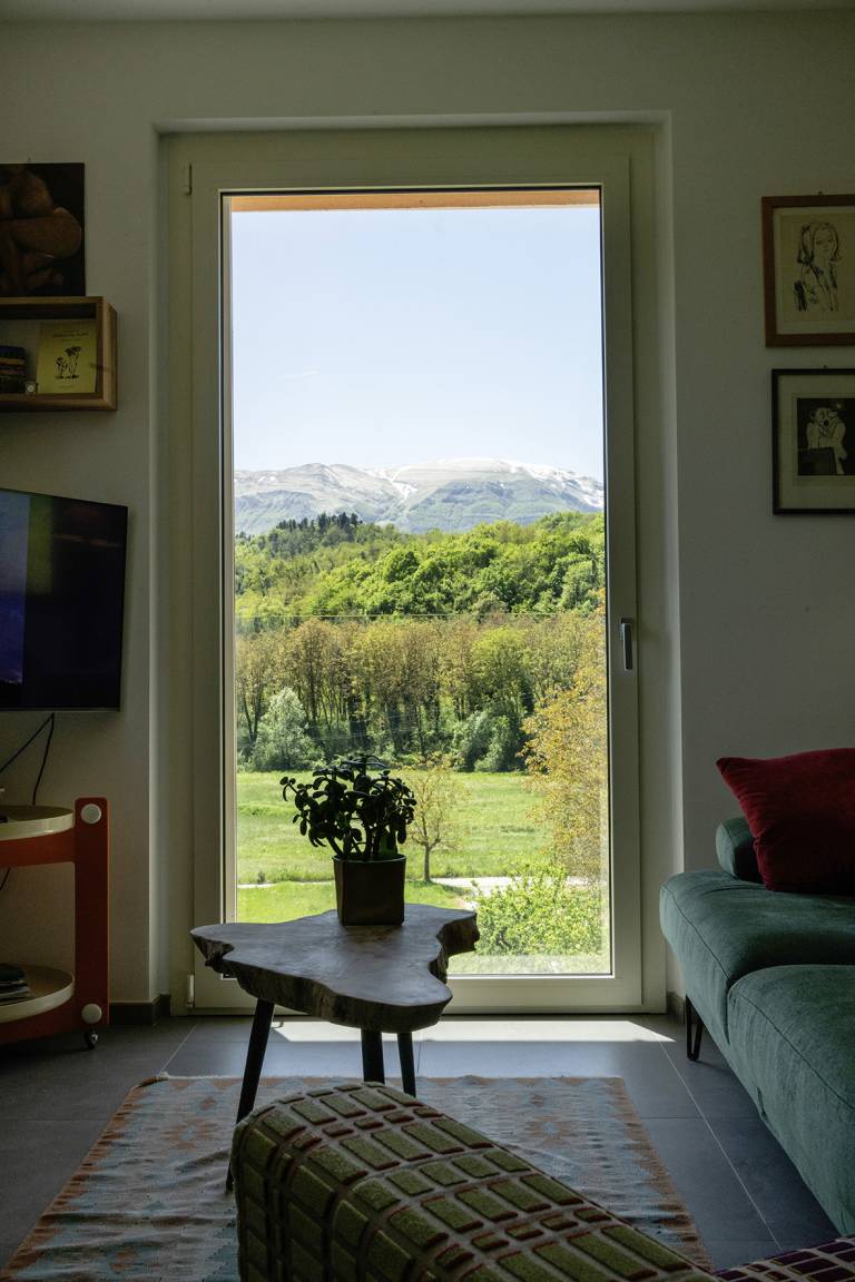 80 M² Appartamento Vacanza ∙ 2 Camere Da Letto ∙ 5 Ospiti - Sarnano
