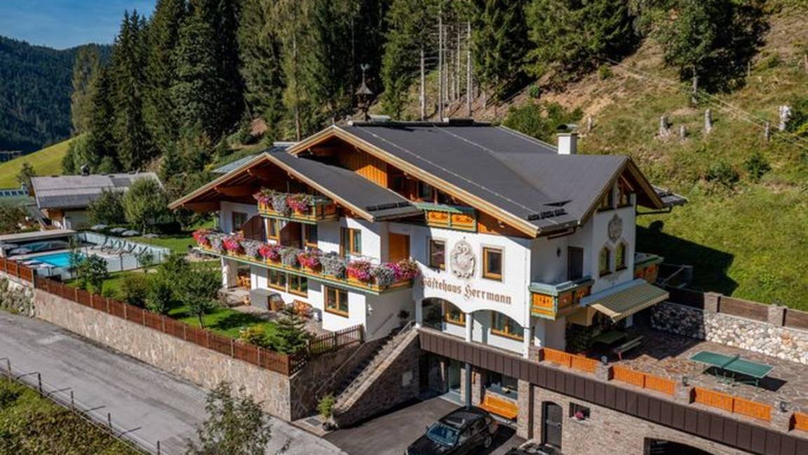 68 M² Ferienwohnung ∙ 2 Schlafzimmer ∙ 4 Gäste - Dachstein