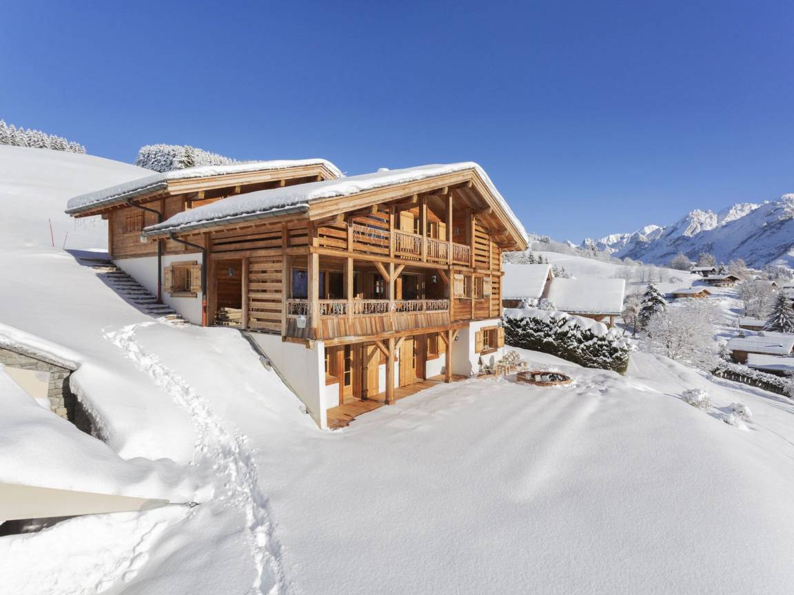 240 M² Chalet ∙ 5 Bedrooms ∙ 10 Guests - La Clusaz