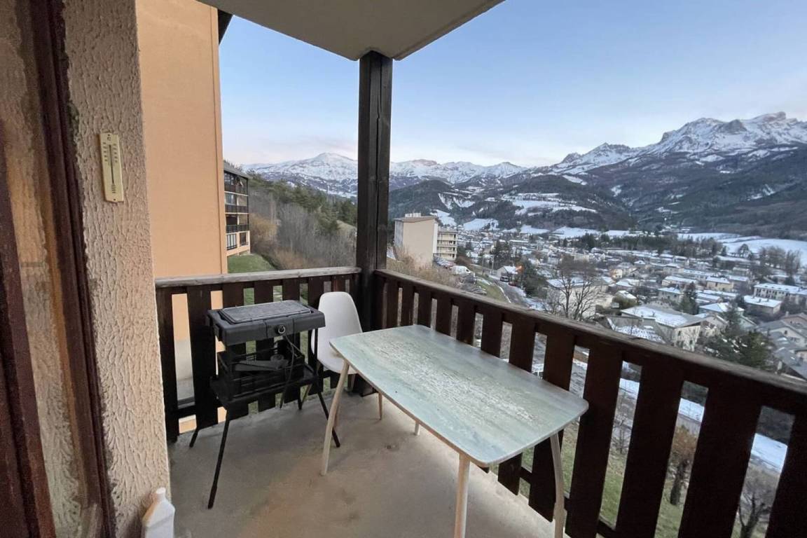26 M² Appartement ∙ 1 Slaapkamer ∙ 6 Gasten - Barcelonnette
