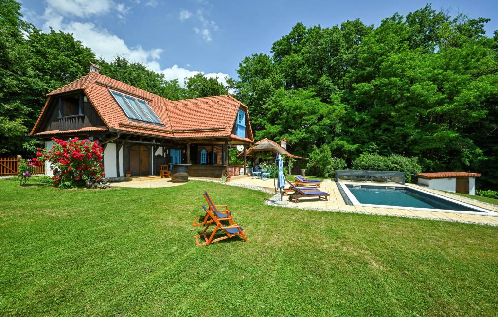 151 M² Villa ∙ 3 Camere Da Letto ∙ 7 Ospiti - Zlatar