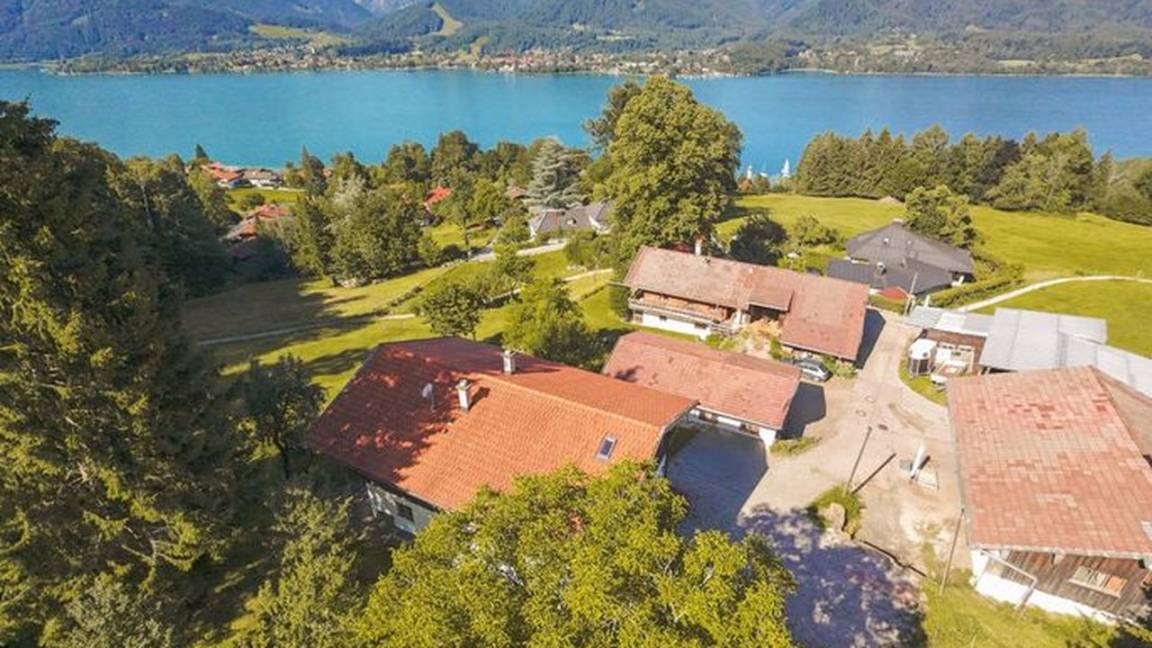 63 M² Apartment ∙ 2 Bedrooms ∙ 4 Guests - Tegernsee