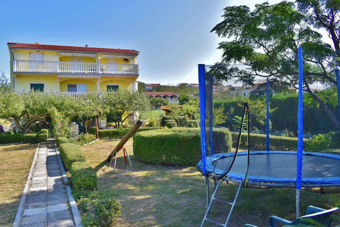 40 M² Apartament ∙ 1 Sypialnia ∙ 4 Gości - Lopar