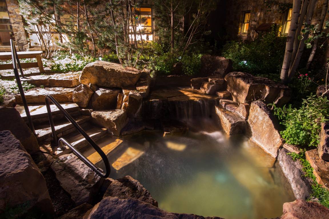 111 M² Condo ∙ 2 Bedrooms ∙ 6 Guests - Telluride, CO