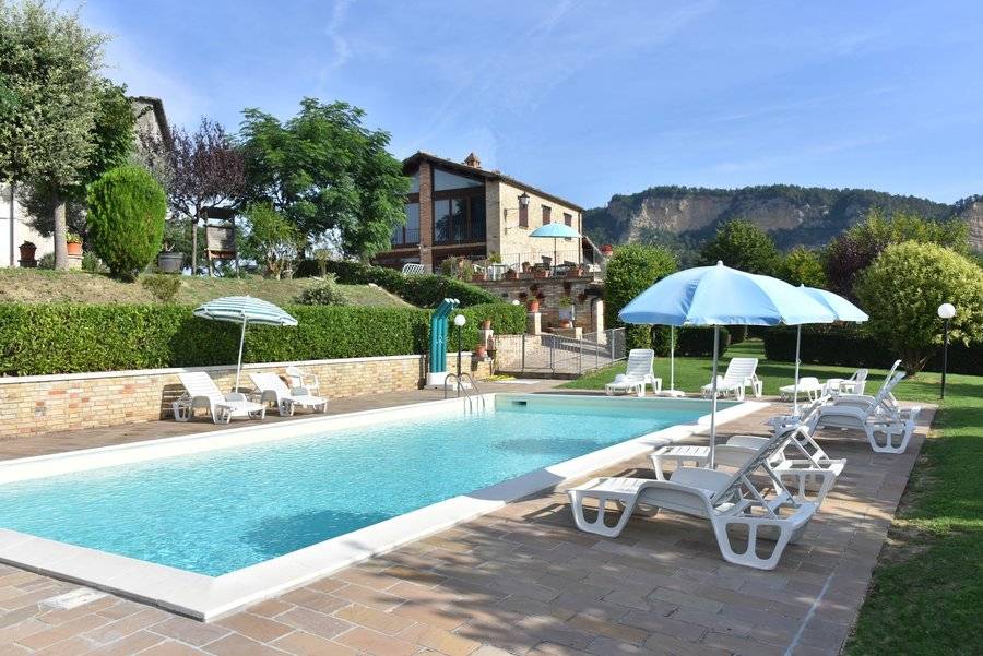100 M² Agriturismo ∙ 3 Camere Da Letto ∙ 8 Ospiti - Provincia di Fermo