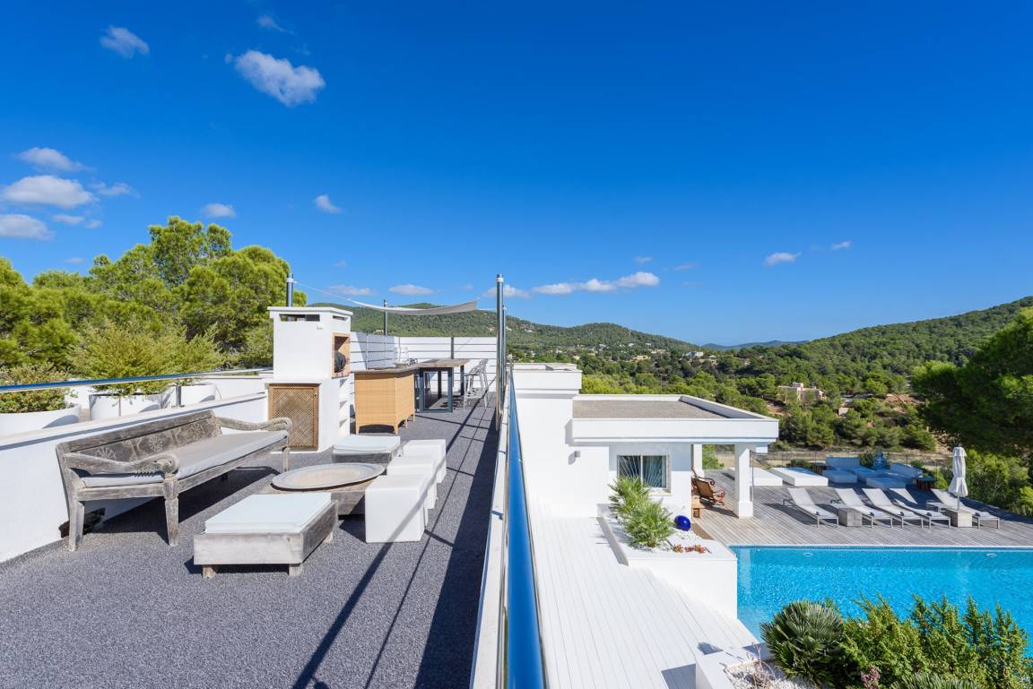 480 M² Villa ∙ 4 Bedrooms ∙ 8 Guests - Ibiza Airport (IBZ)