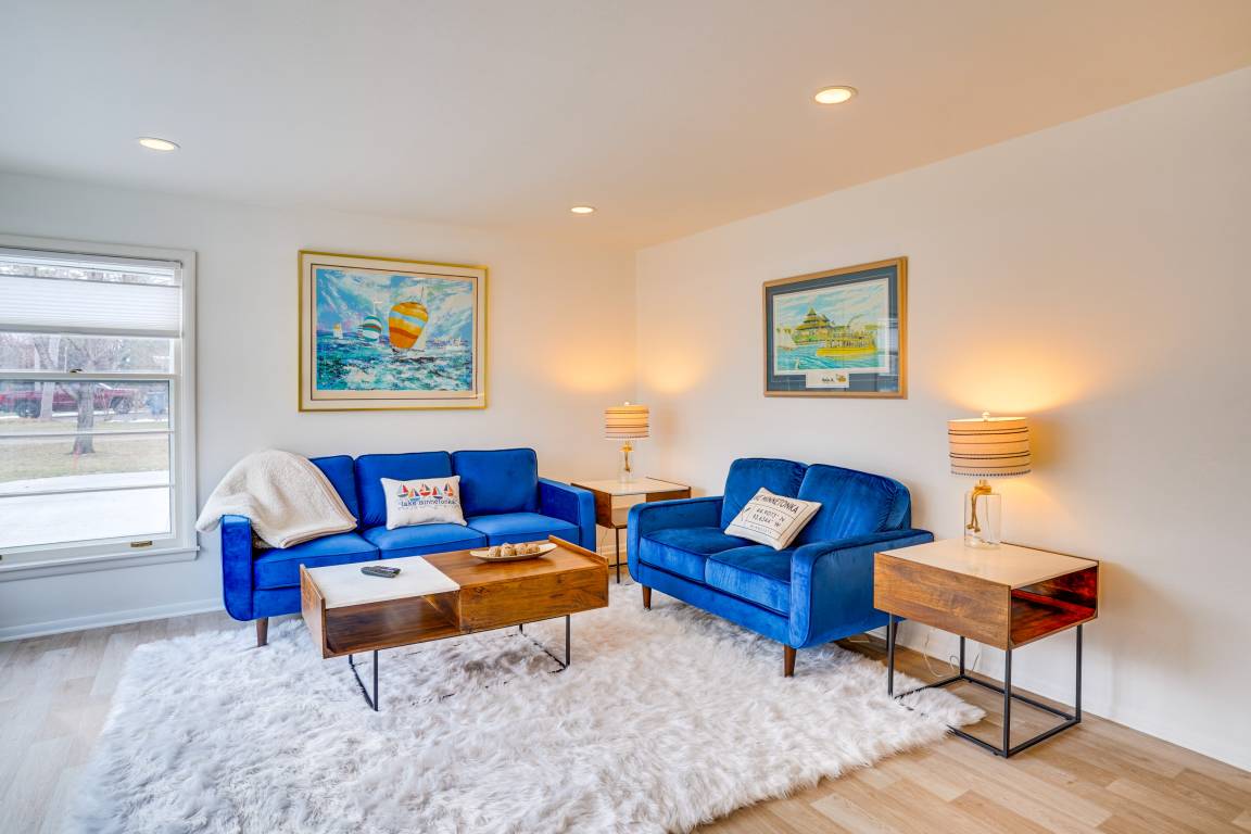 190 M² House ∙ 3 Bedrooms ∙ 6 Guests - Wayzata, MN