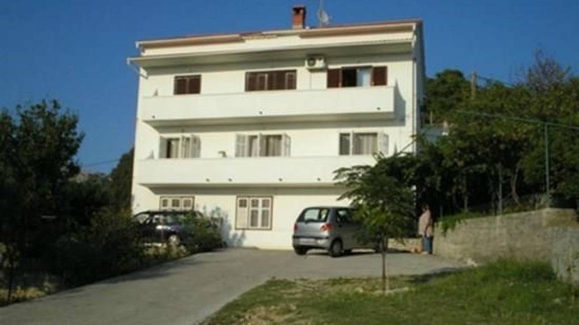 65 M² Apartment ∙ 2 Bedrooms ∙ 5 Guests - Rab