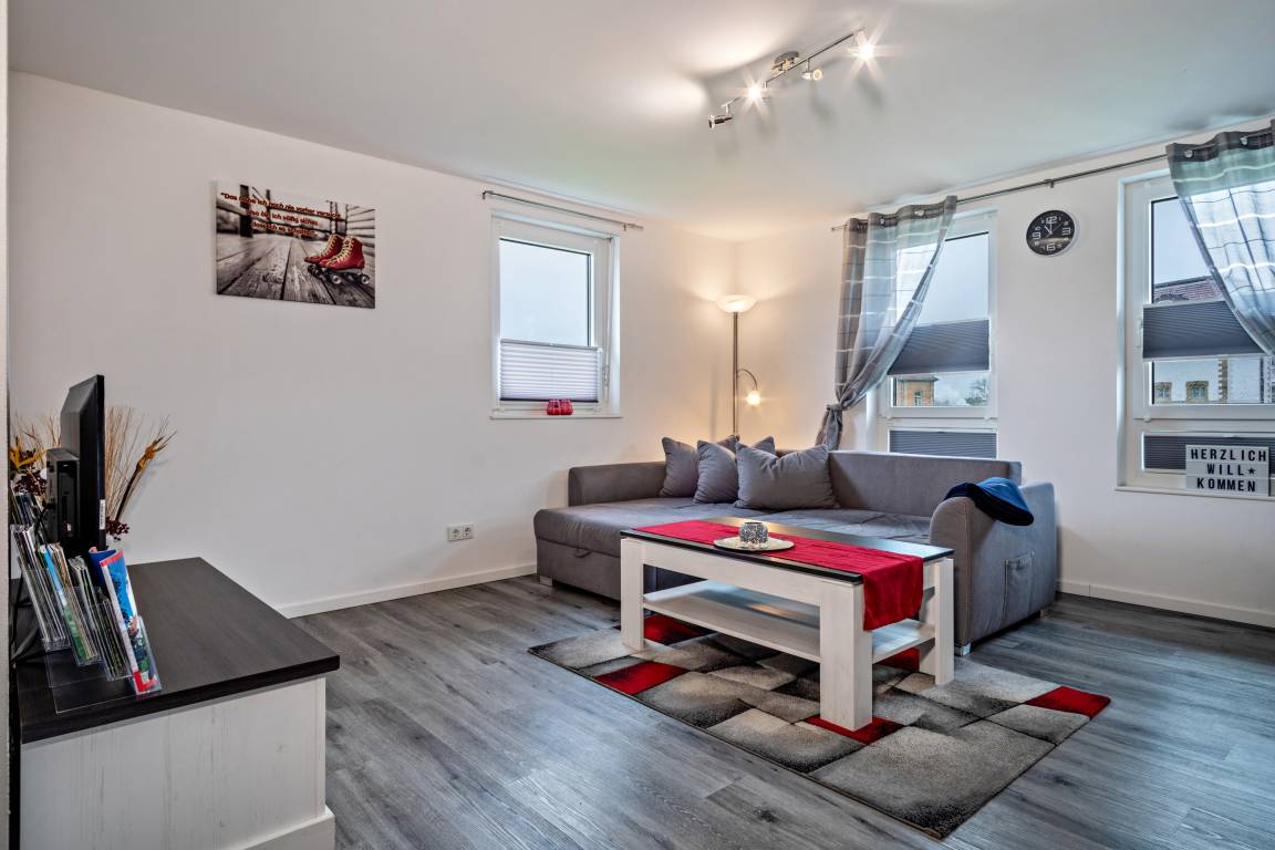 65 M² Ferienwohnung ∙ 2 Schlafzimmer ∙ 6 Gäste - Pfullendorf